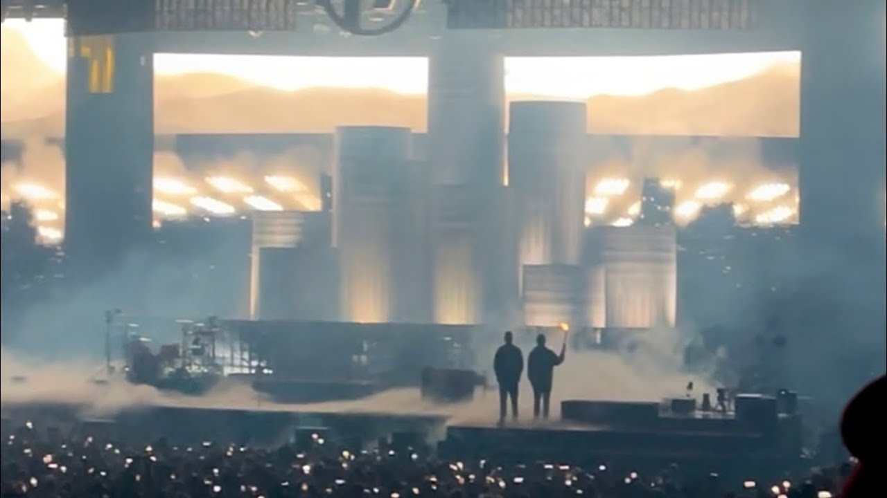 Twenty One Pilots Navigating Live Raleigh NC PNC Arena 9 - 13 - 24 🌻 ...