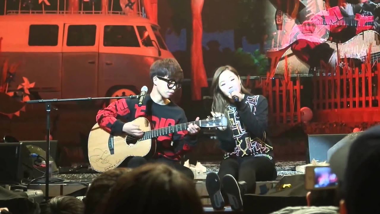 141231 Akdong Musician AKMU Eyes, Nose, Lips @AKMU Camp - YouTube