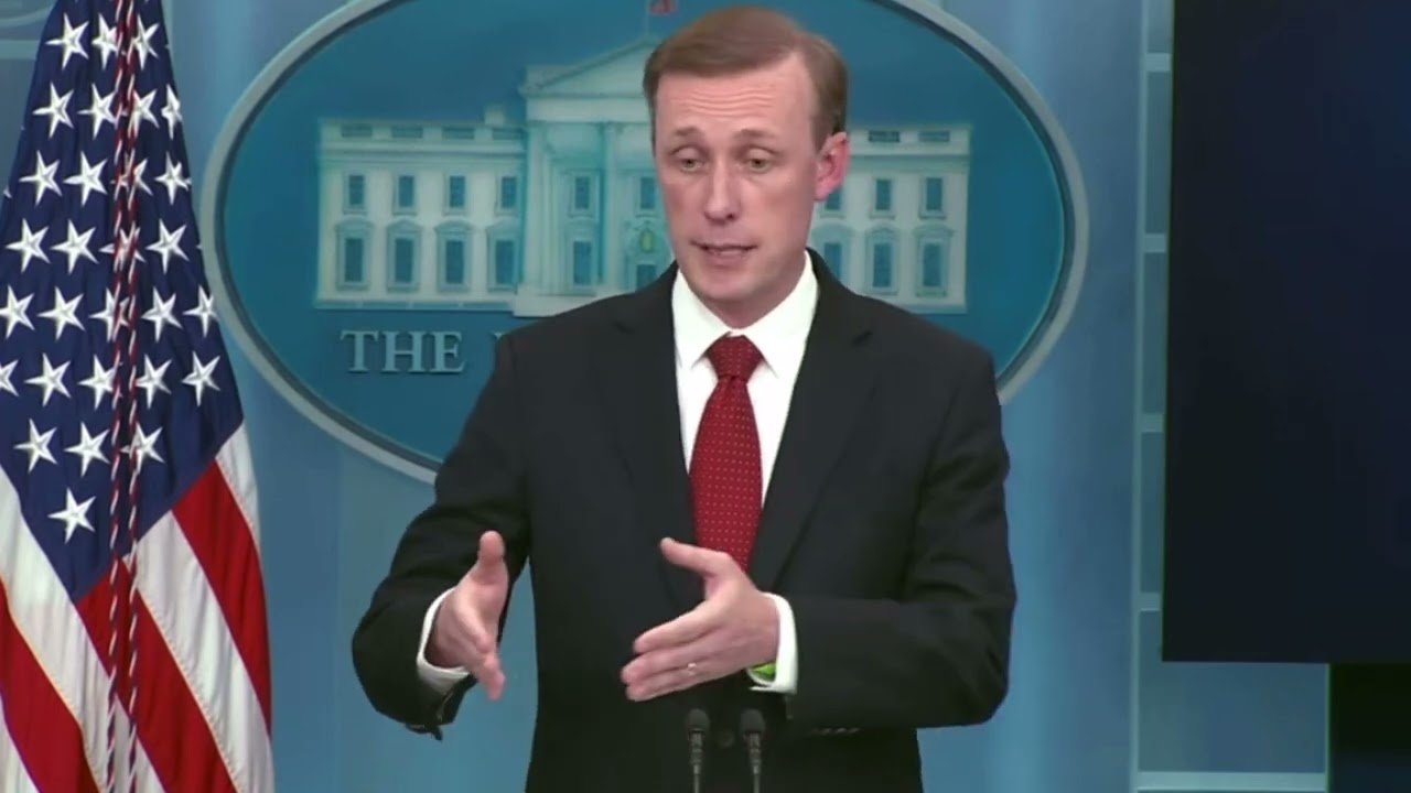 Heightened concern of Putin attacking Europe and US - YouTube