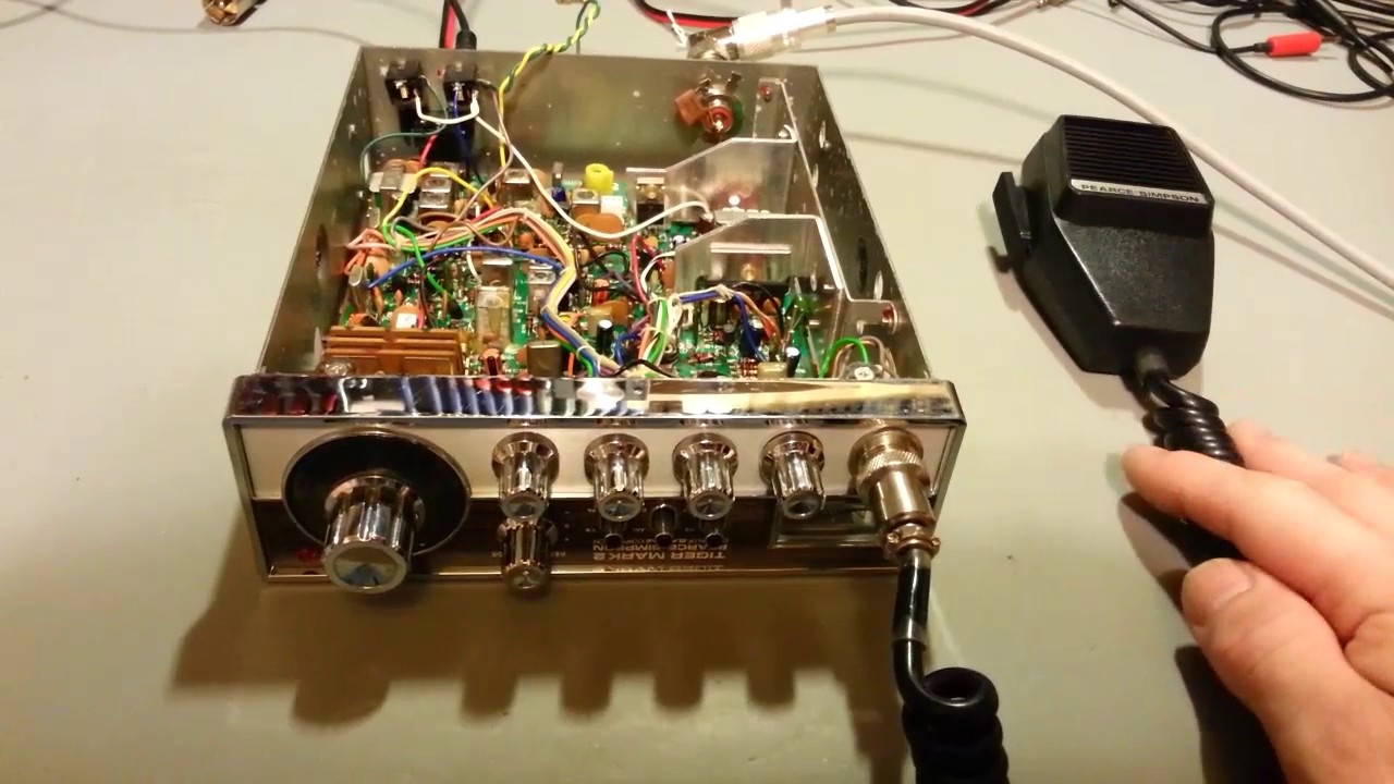 Pearce Simpson Mark 2 mobile CB radio overview. - YouTube