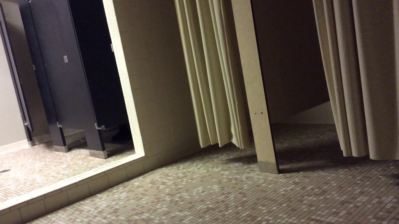 Girl sings beautifully in bathroom stall! - YouTube