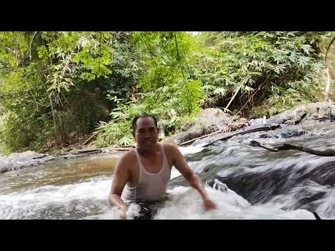 cobalah mandi diair terjun