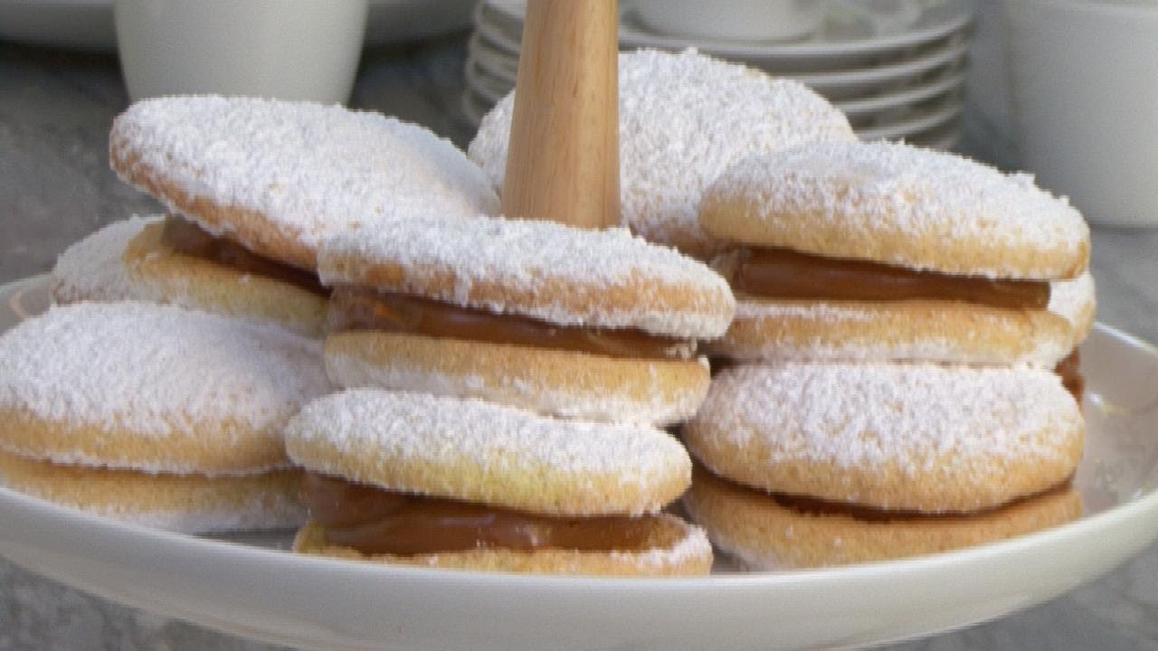 Receta: Empolvados de dulce de leche - En la Cocina - YouTube
