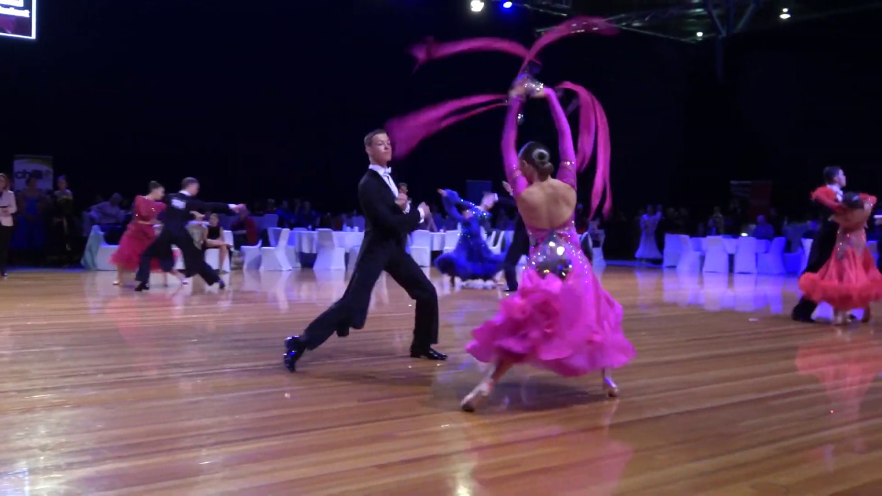 Max Oldham & Henley Warner (Tango Terrific) 2019 - YouTube