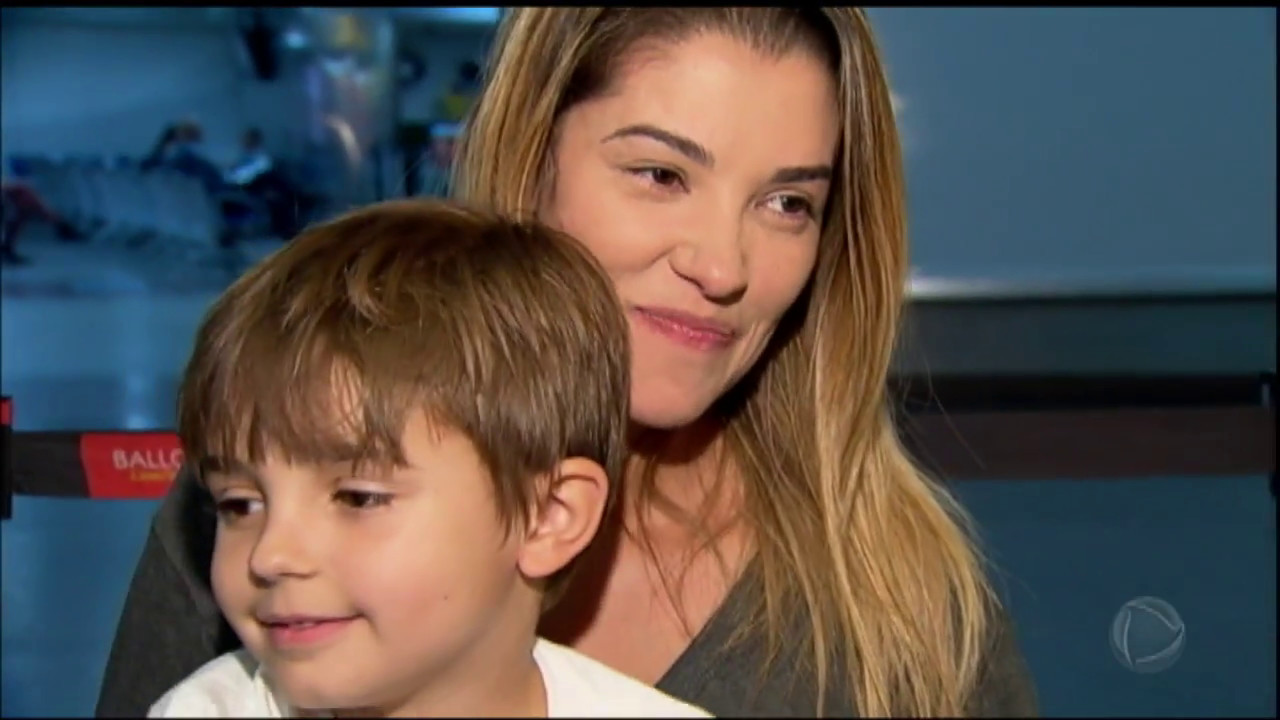 Mãe recupera guarda de Joseph na justiça americana e volta ao Brasil ...