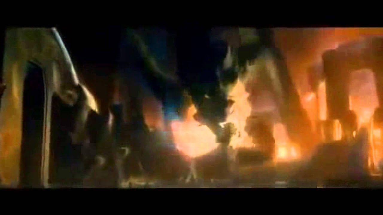 Elsa & Smaug - Smaug singing "Hellfire" - YouTube