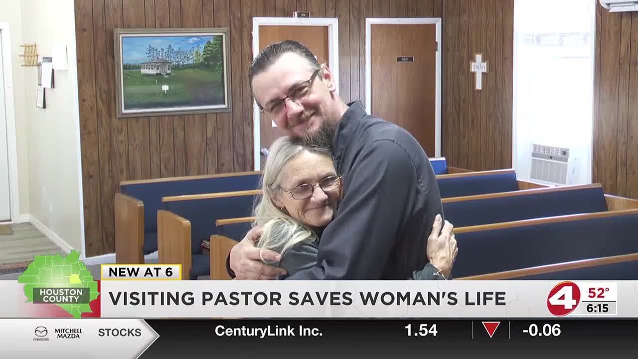 Visiting pastor saves woman’s life in a Cottonwood church - YouTube