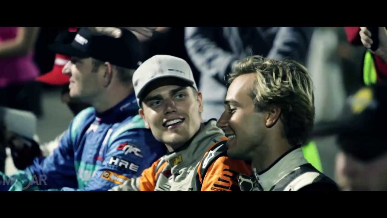 Formula Drift - Final Fight 2013 - Irwindale - YouTube