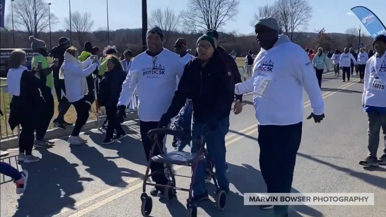 First Father, Joe Bowser, crushed the 2020 Fresh Start 5k!. - YouTube