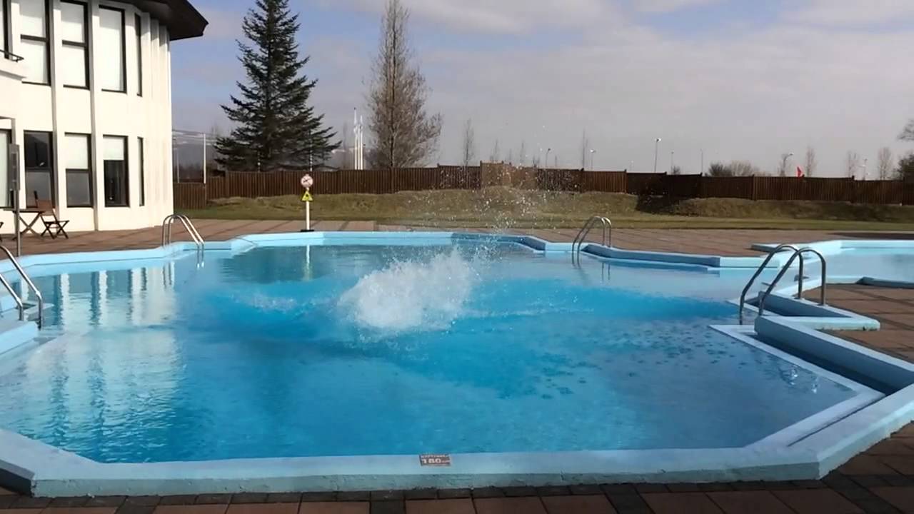 Pool boom - YouTube