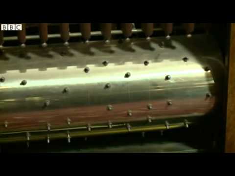 Chess automaton - YouTube