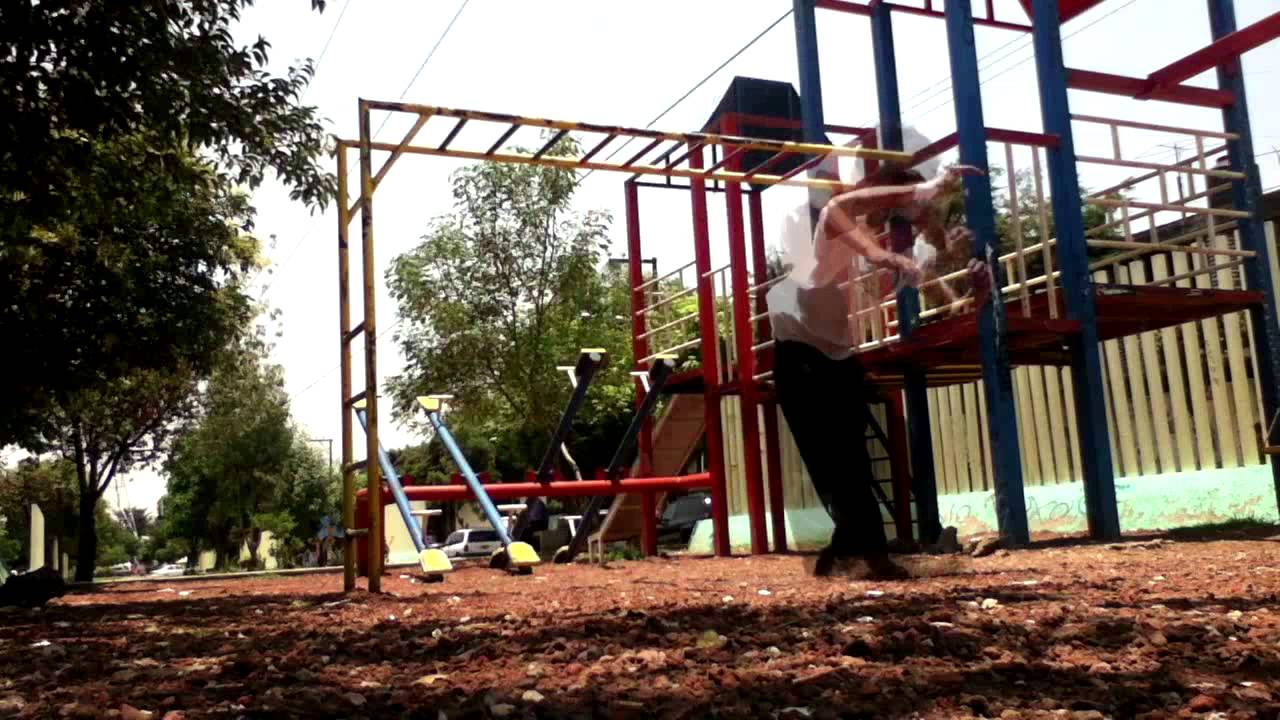 Fabrizio Valencia "The Last Video" Freerunning 2014 - YouTube