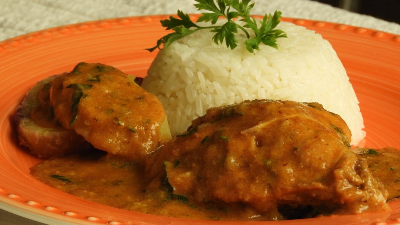 Pollo al Maní / Pollo con Maní - YouTube