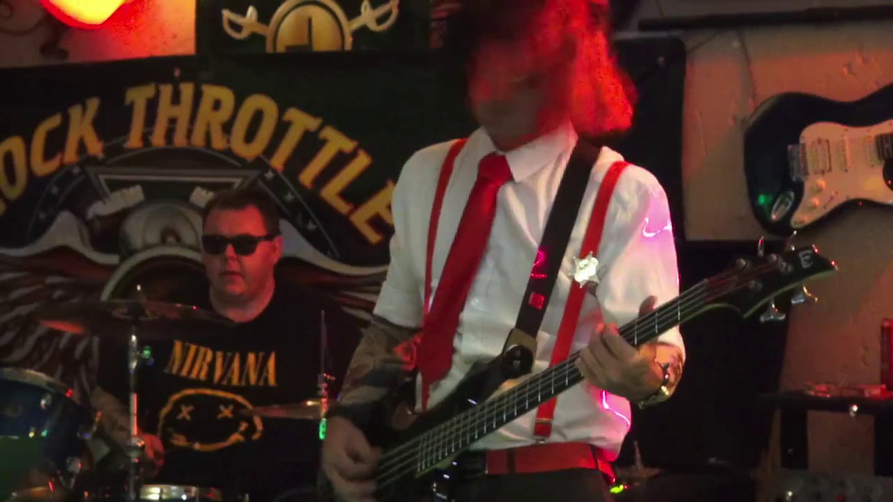 Free Fallin' - YouTube