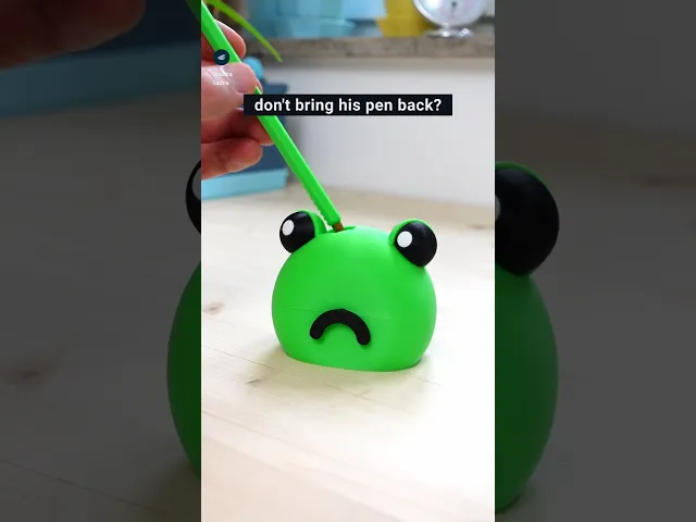 Frank the frog pen holder - 3D model by Gazzaladra on Thangs