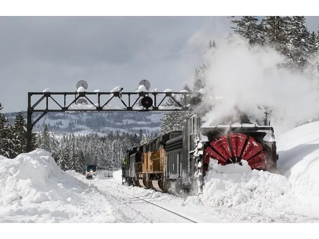 Meet the Weirdest, Fastest and Most Experimental Trains Ever Made