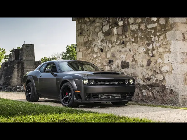 All-Carbon, Twin-Turbo, 1,400-HP Dodge Demon Is the Devil's Own Ride