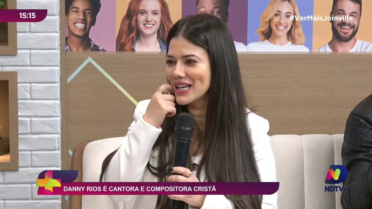 Danny Rios é cantora e compositora cristã