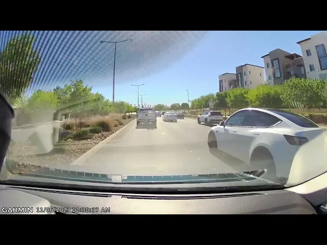 Garmin Mini 2 Dash Cam Hands-On Review | The Drive
