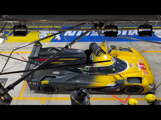 Le Mans Pit Stops Capture the True Magic of Endurance Racing