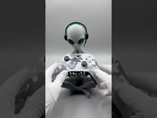 Alien Controller Holder - XBOX Controller Holder - 3D model by Tactical ...