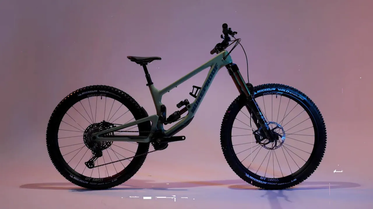 Nukeproof Giga 290 Factory Mountain Bike 2023 | Tredz Bikes