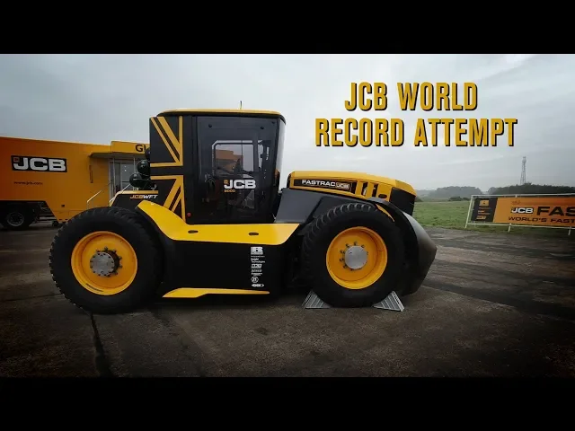 This 153-MPH JCB Fastrac Two Is the World's Fastest Tractor